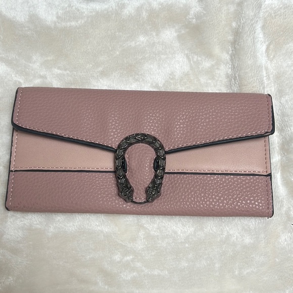 Bags | Beautiful Pink Wallet | Poshmark